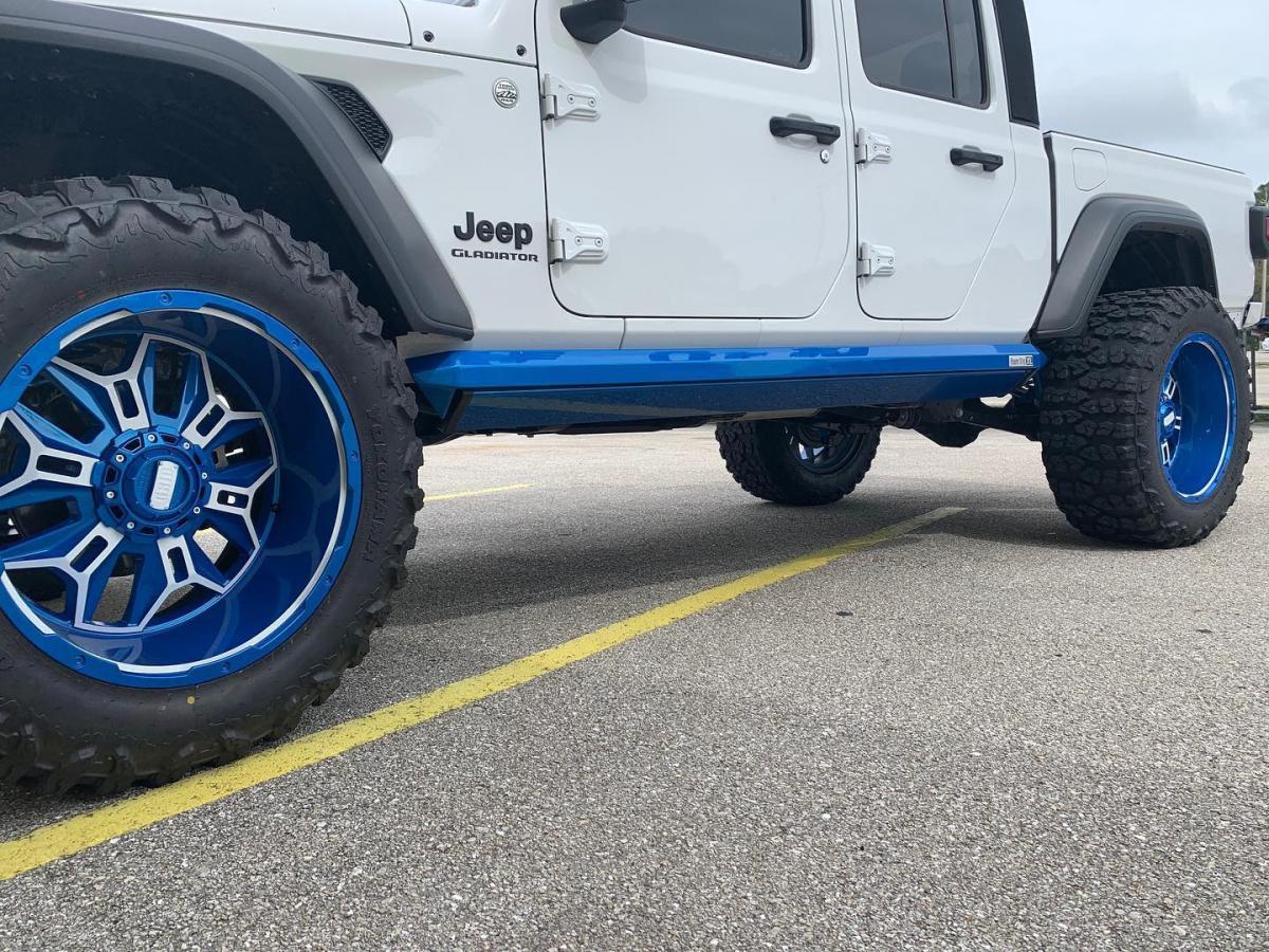 Jeep Steps and Running Boards | Cap World